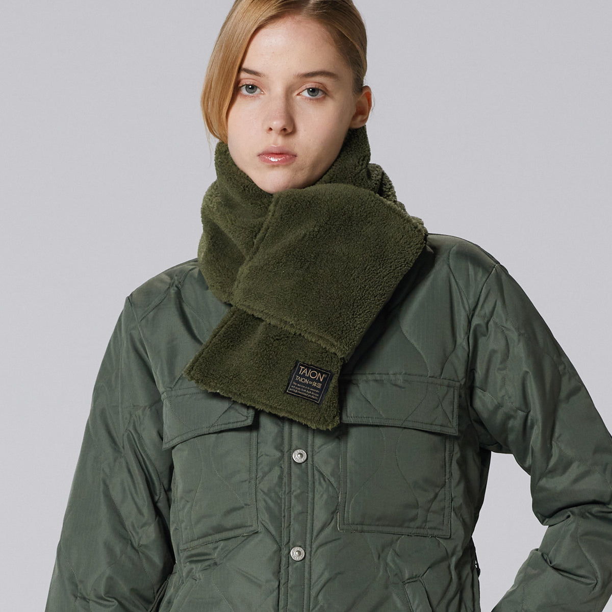 Bufanda militar reversible de plumas – TAION Chile